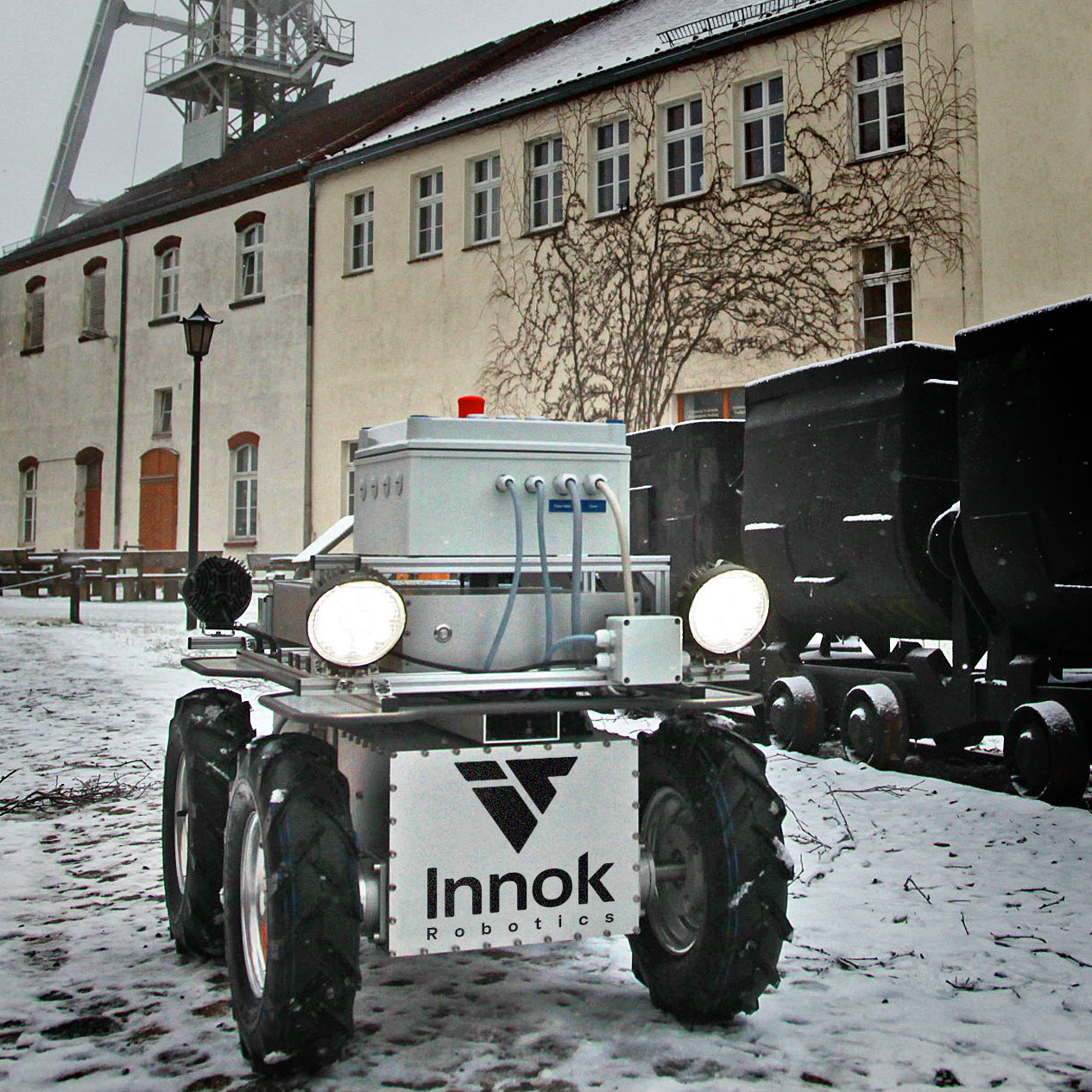 HEROS - The autonomous mobile robot platform | Innok Robotics